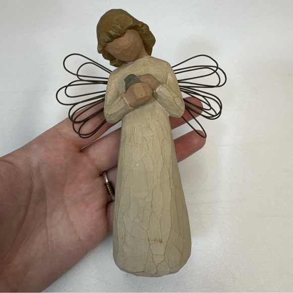 Willow Tree | Art | Willow Tree Angel Of Healing Figurine Susan Lordi ...